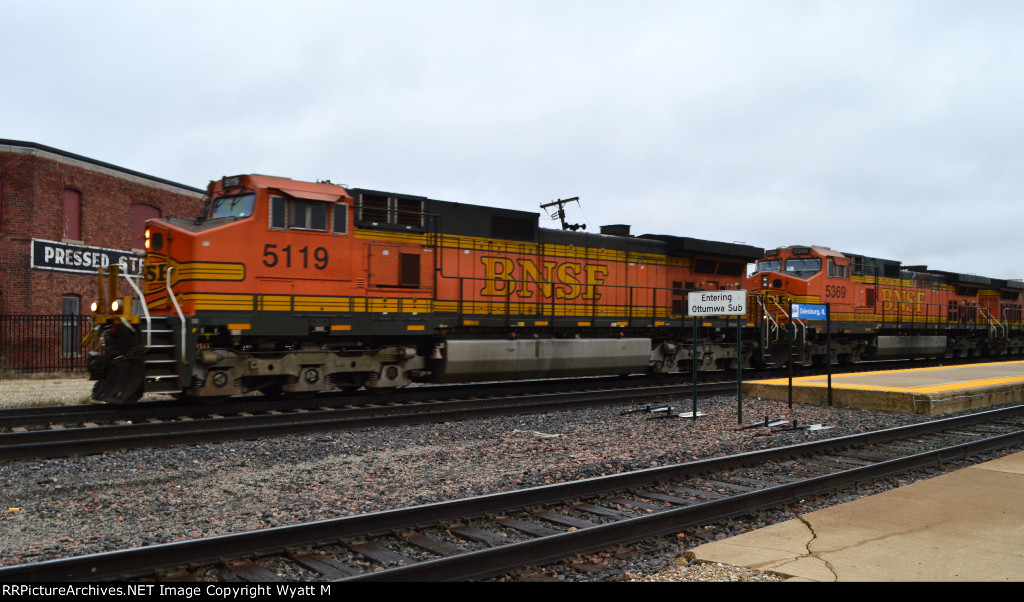 BNSF 5119
